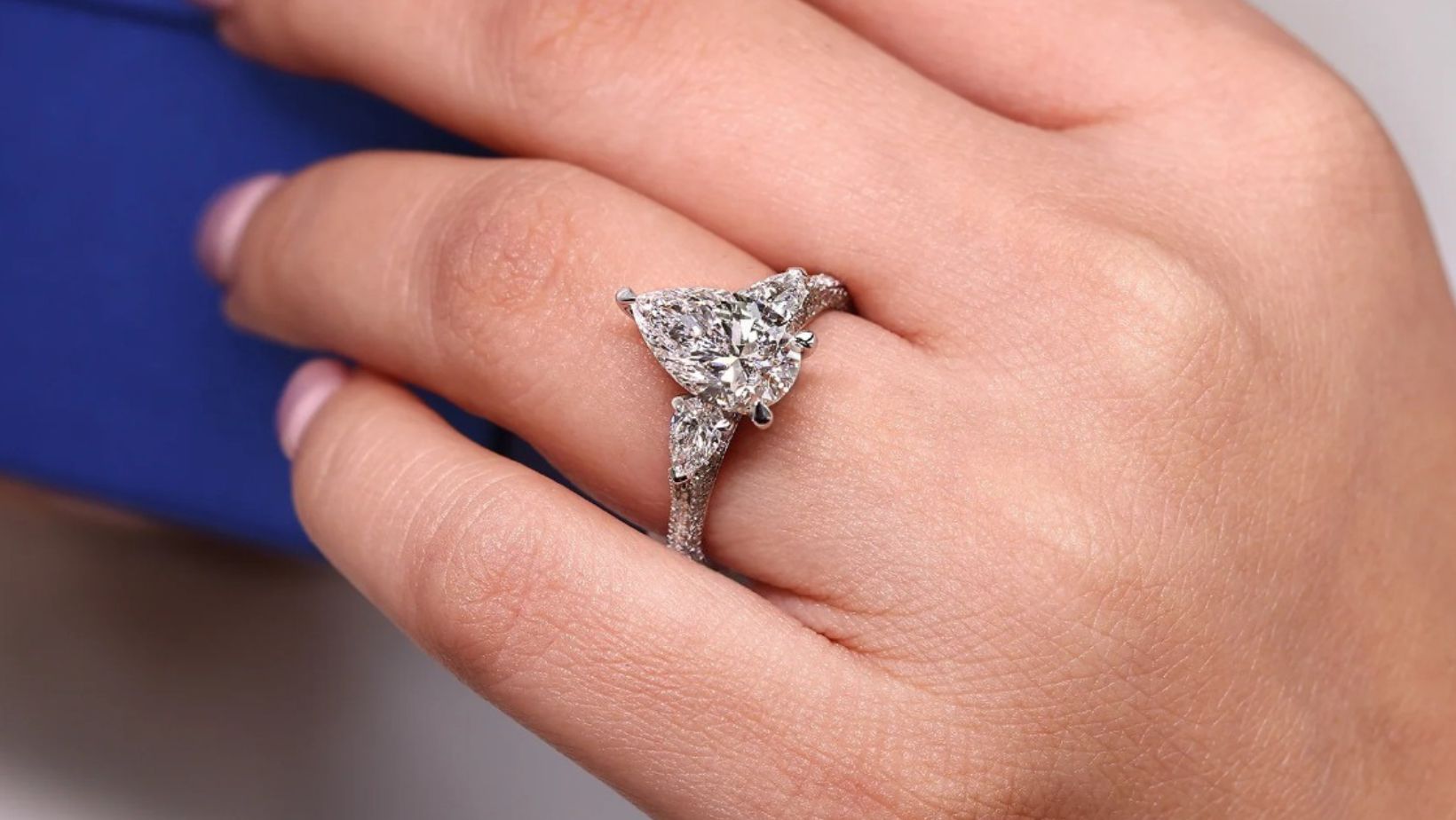 How to Wear a Pear Shaped Ring Properly