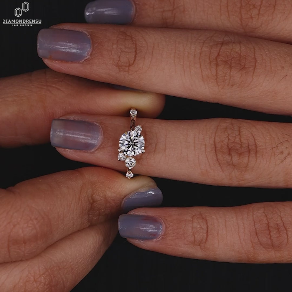 Diamond Cluster Ring - Dazzling Elegance | Diamondrensu