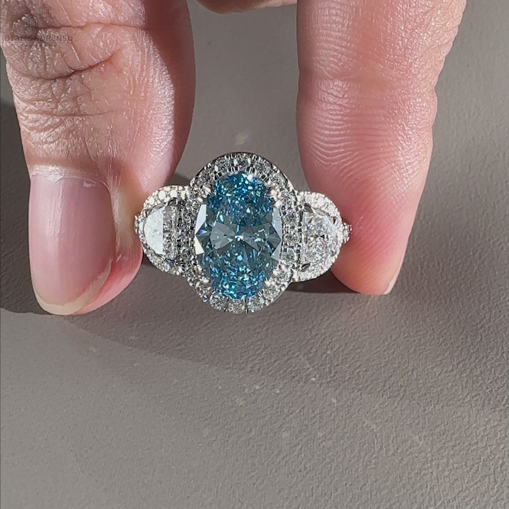 Blue Diamond Engagement Rings
